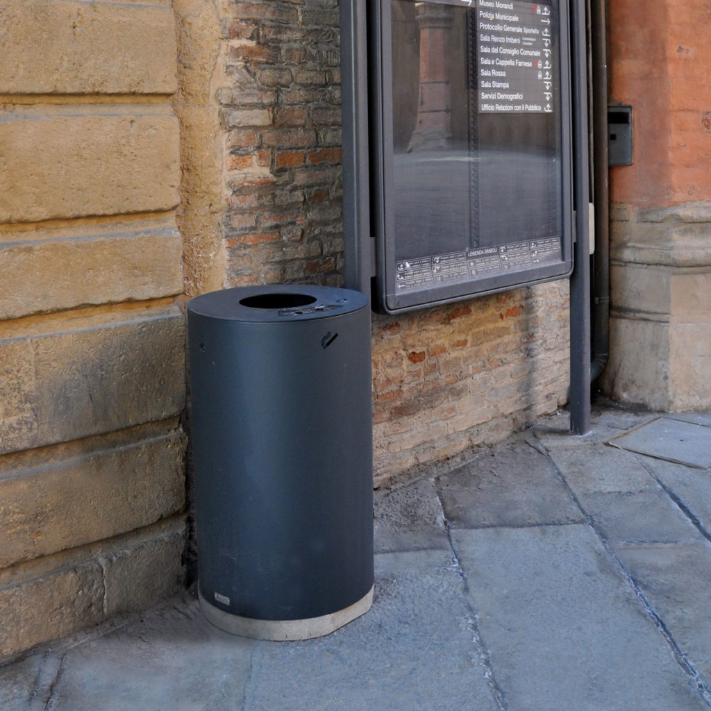 EASY street furniture litter bins LAB23